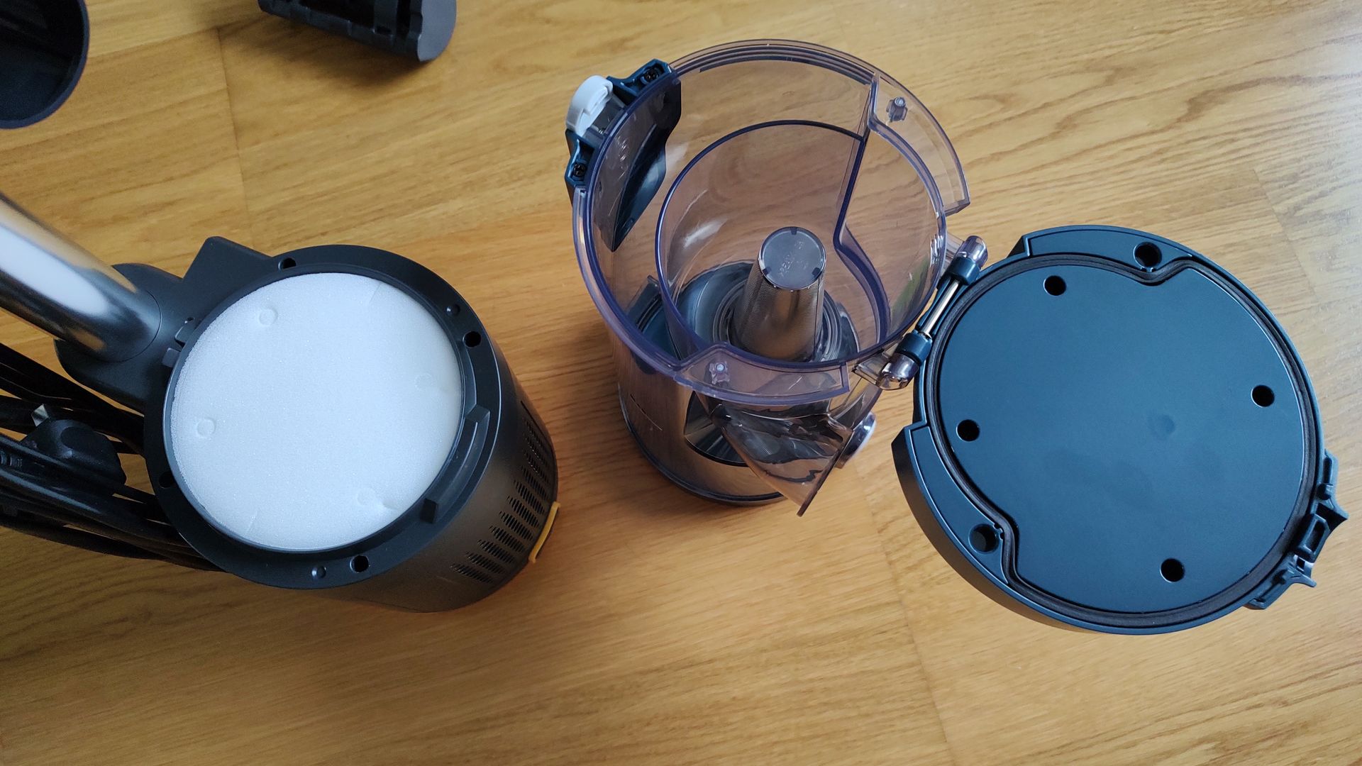 Hoover HL4 Upright Pet Vacuum Cleaner review: a corded cracker | T3