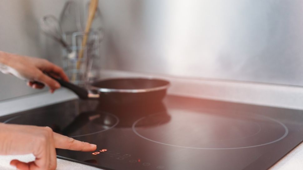 How to clean an induction cooktop | Top Ten Reviews