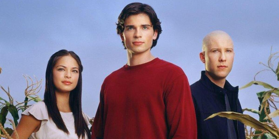 Smallville Cast Set To Reunite For Charity And, Yes, Tom Welling Is ...