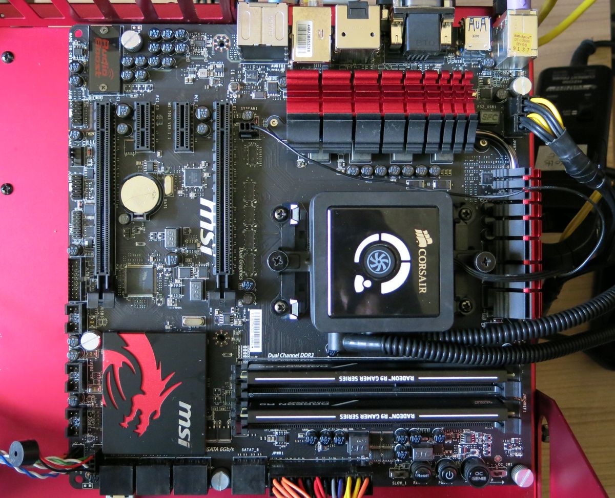 AMD A10-7800 Kaveri APU, Motherboard and Memory