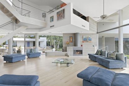 6 breathtaking homes built in the 1980s | The Week