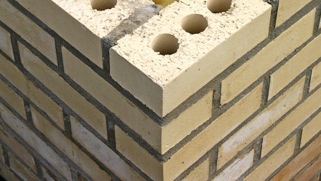 How to build a brick BBQ for less than £150 | Homebuilding