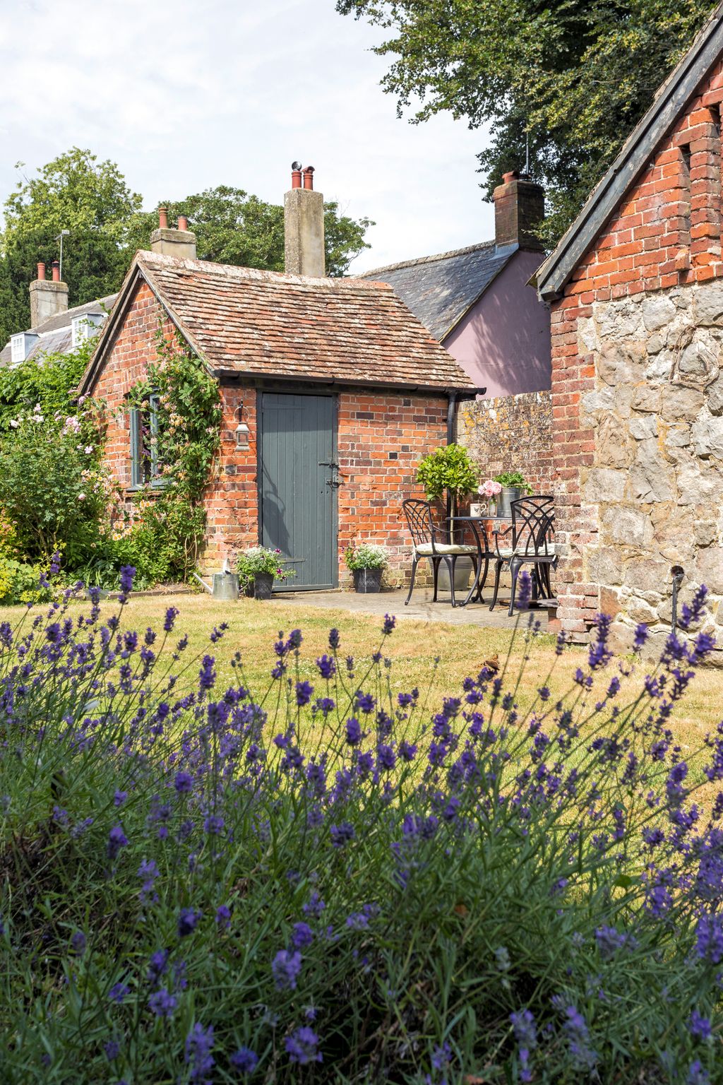 Real home: a tiny thatched cottage full of light and space | Real Homes