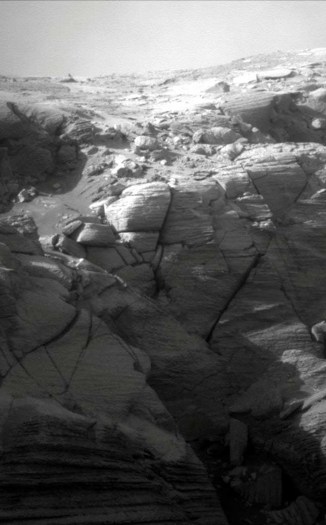 Opportunity Rover Eyes Cliff Face on Mars | Space