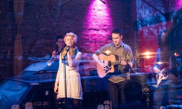 Hannah Gill Announces New EP, 'I Feel Awake' Out January 20 | Guitar World