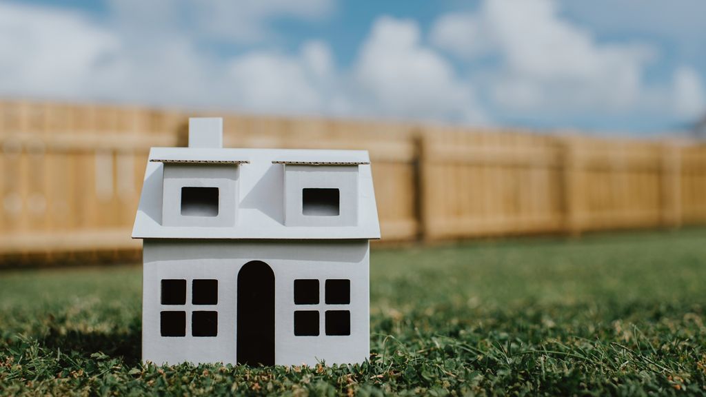 Change of use: How to turn non-residential land into a plot | Homebuilding