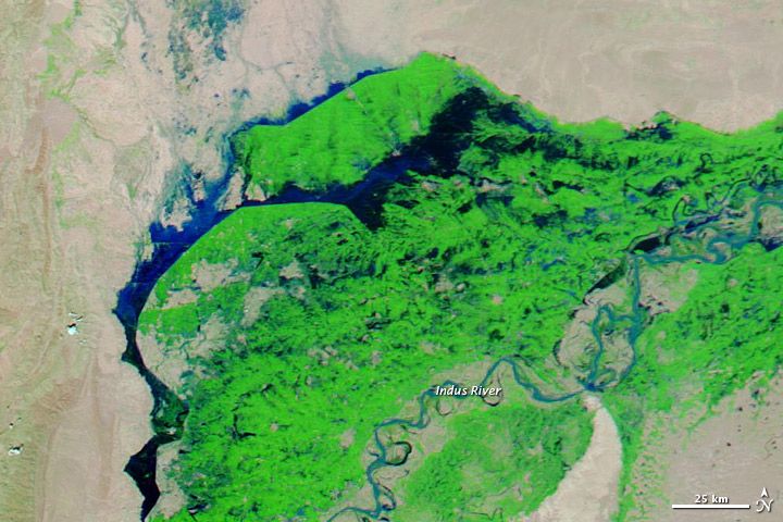 Devastating Pakistan Flooding Seen From Space | Live Science