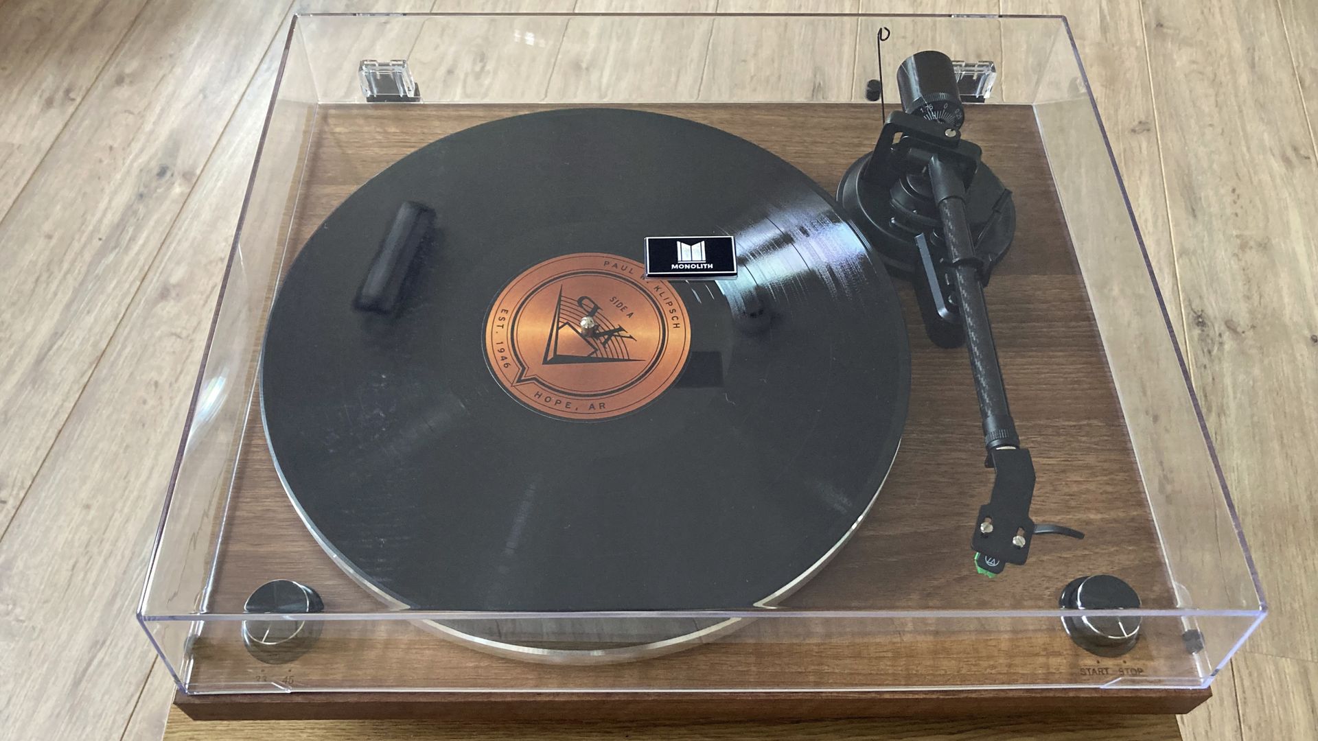 Monoprice Monolith 600046 Turntable review | Livingetc