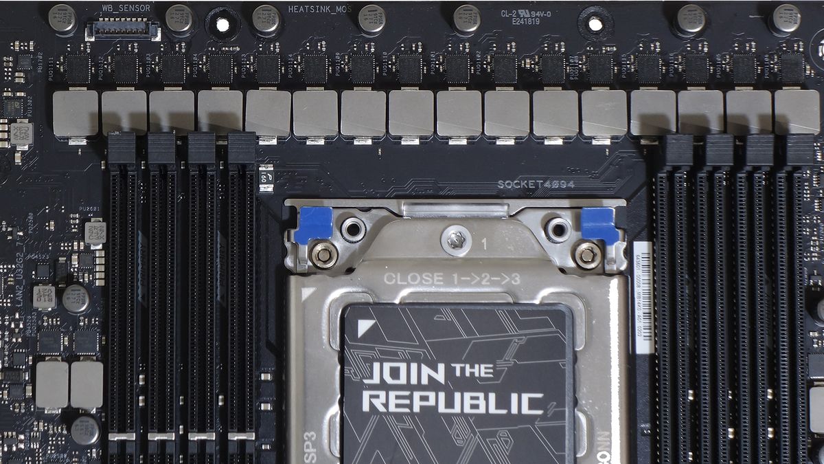 Asus ROG Zenith II Extreme Alpha Review: More Overkill? | Tom's Hardware