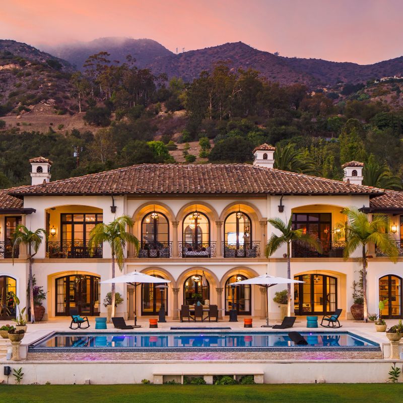 Take a look inside the Great Gatsby movie mansion | Ideal Home
