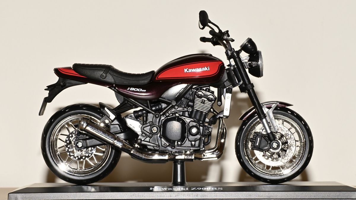 Godox iA32 review: the hottest and coolest of three new mini flashguns ...