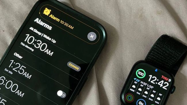 Apple warns "extremely sophisticated attack" hits iPhones and iPads, so ...