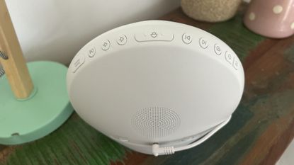 Momcozy Sunrise Wake-up Light review: a 4-in-1 device that promotes a ...