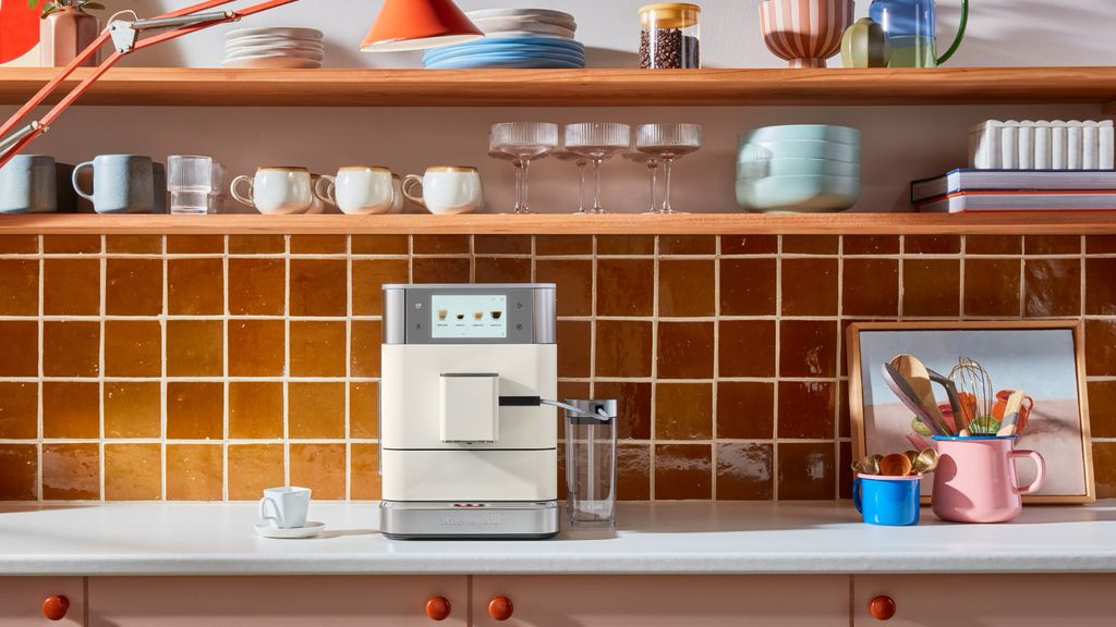 Best bean to cup coffee machines for coffee with convenience | T3