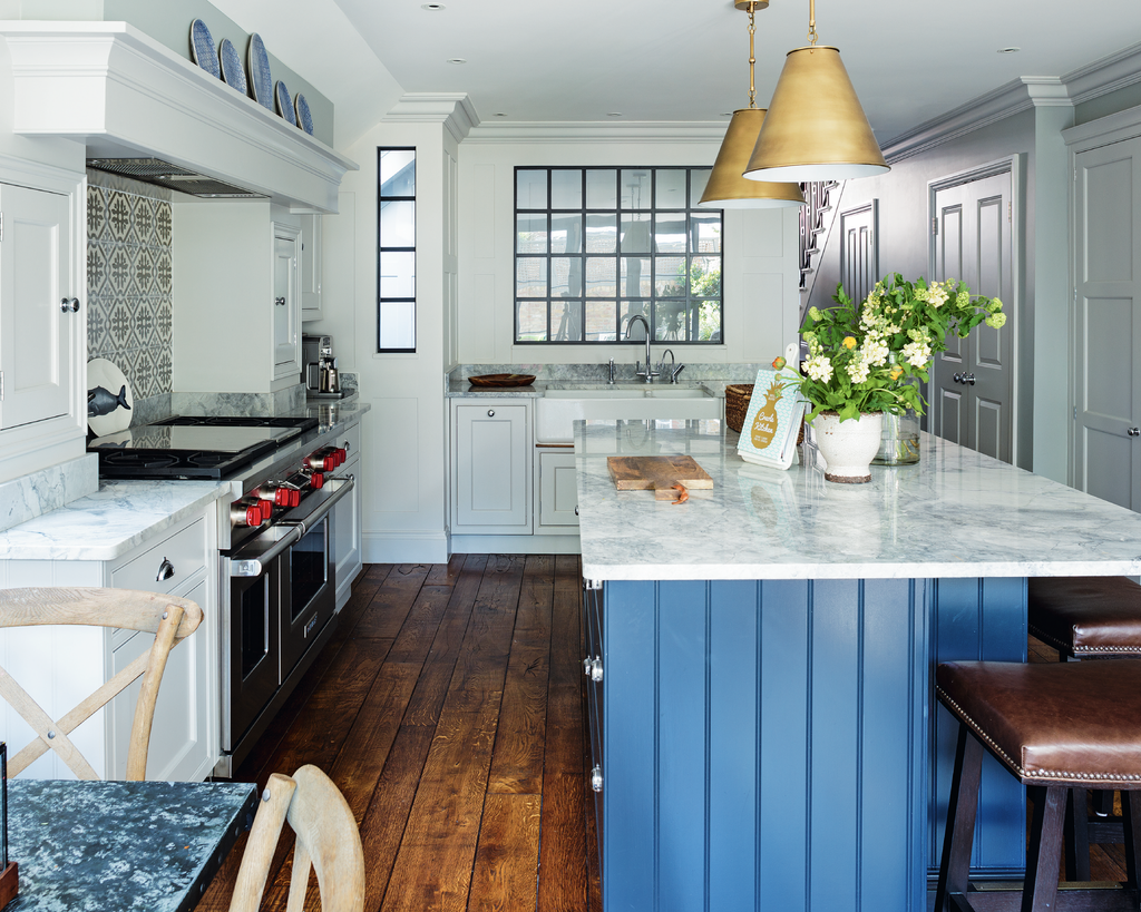 Narrow kitchen ideas: 10 ways to maximize space and interest | Homes ...
