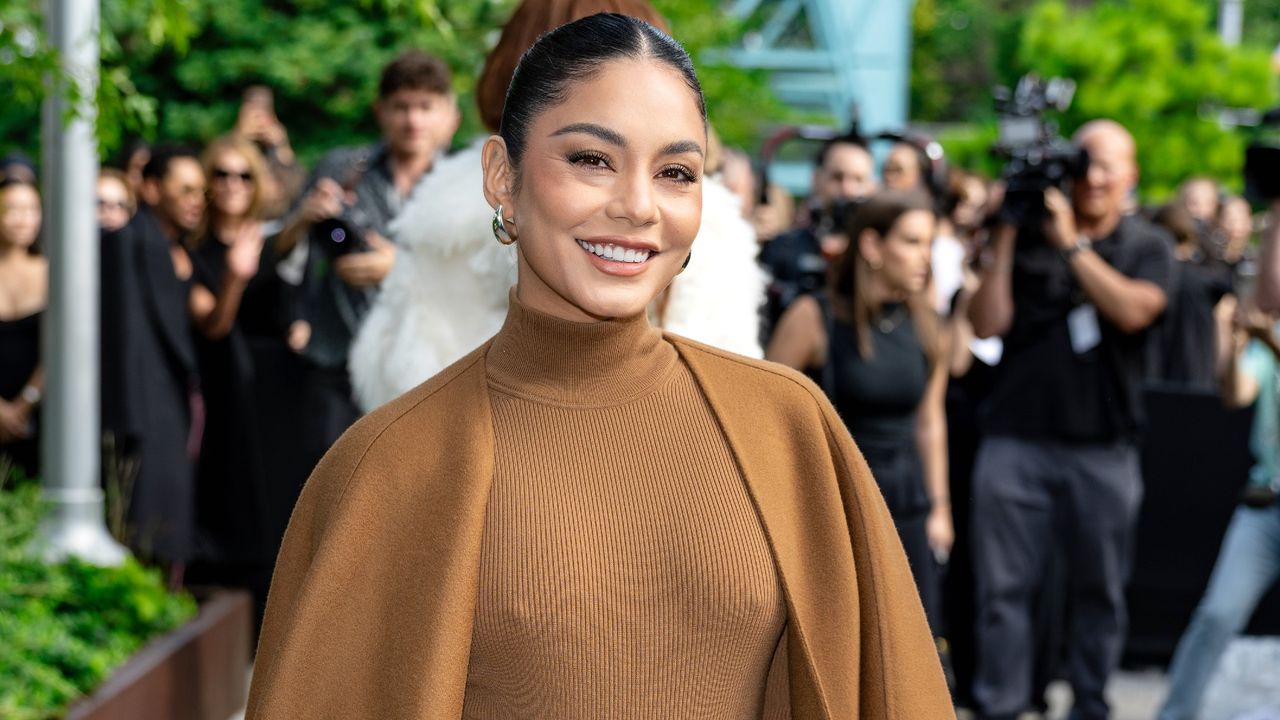 Vanessa Hudgens Ditched Her Guava Nails For a Chrome Manicure | Marie ...