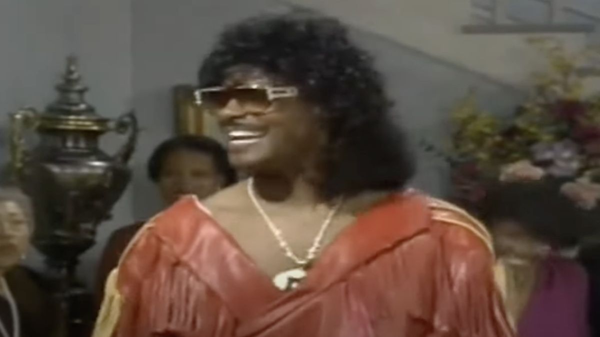 Eddie Murphy’s Iconic Red Suit From His Stand-Up Special Was Destroyed ...