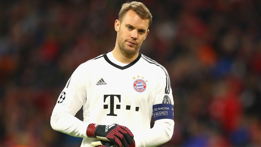 BREAKING NEWS: Bayern Munich goalkeeper Neuer ruled out until January ...
