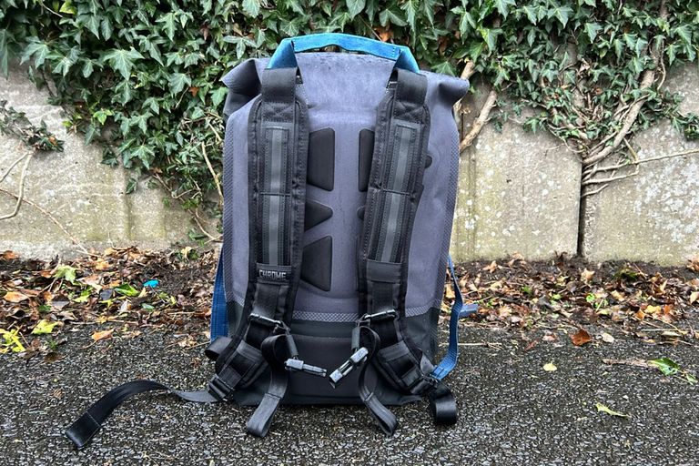 Chrome Industries Urban Ex 2.0 Backpack review - a super robust roll ...