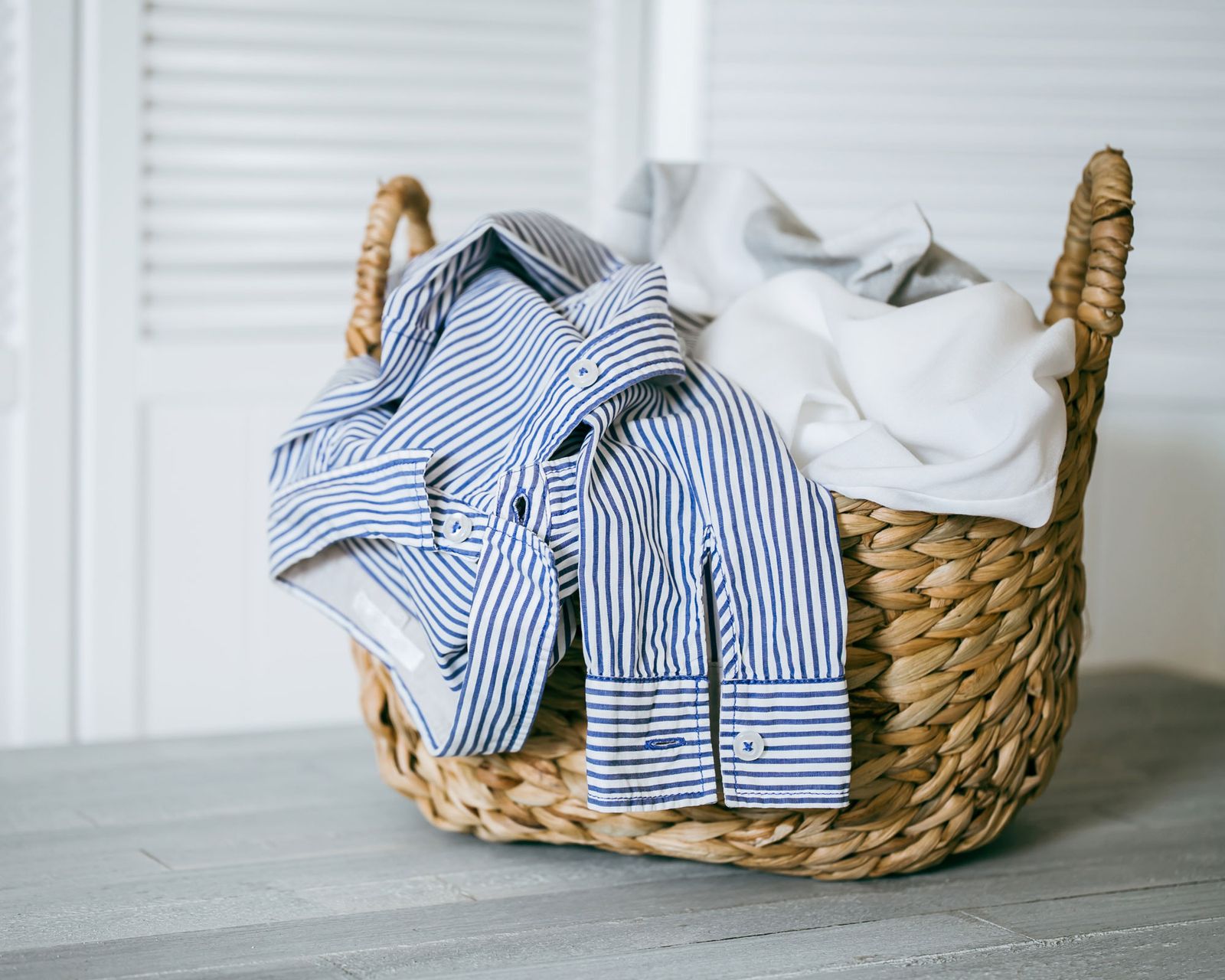 Do you need to separate your laundry? Experts weigh in | Homes and Gardens
