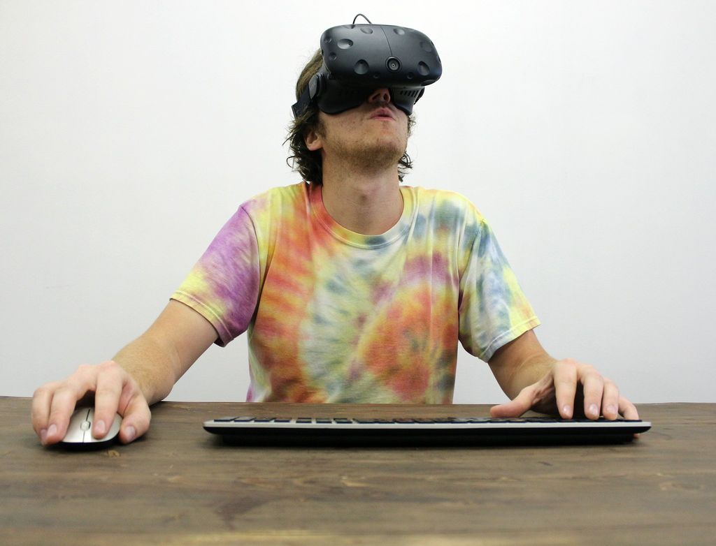 How to use a keyboard while wearing a VR headset | Windows Central