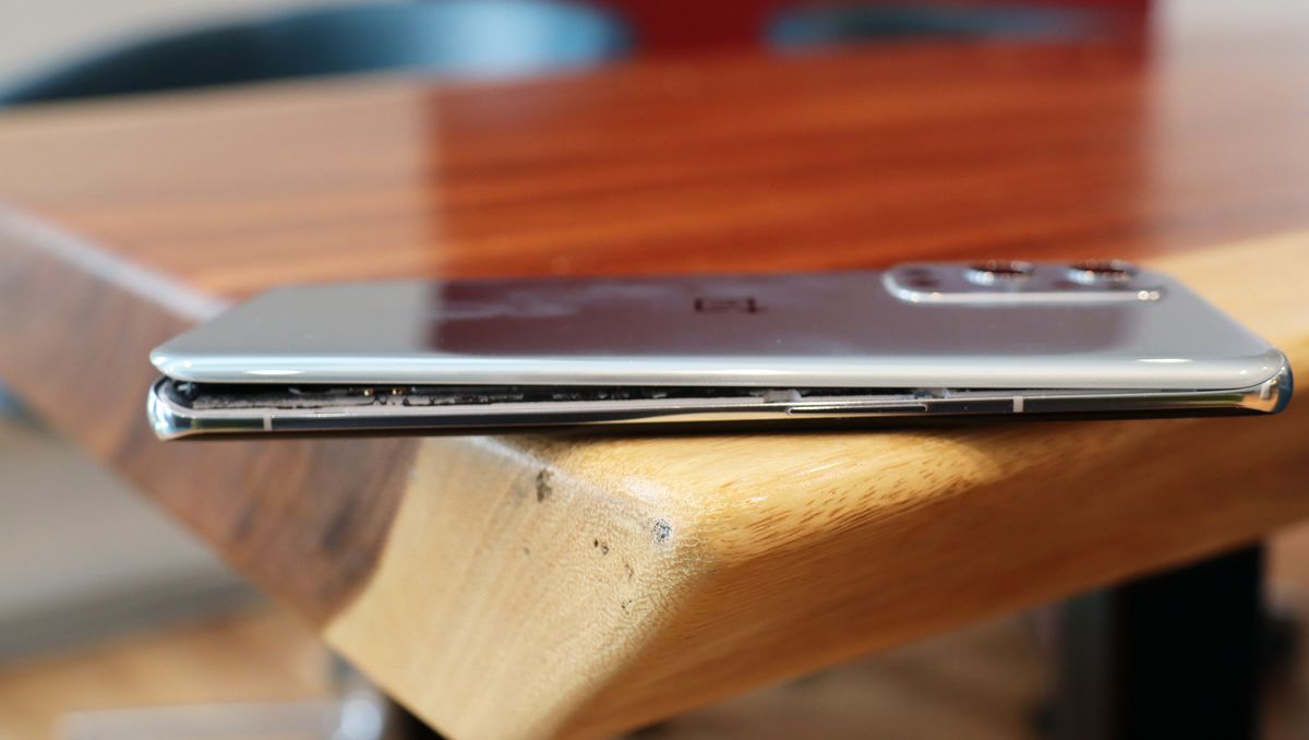 Your phone battery isn't fat, it's just dangerously swollen | TechRadar