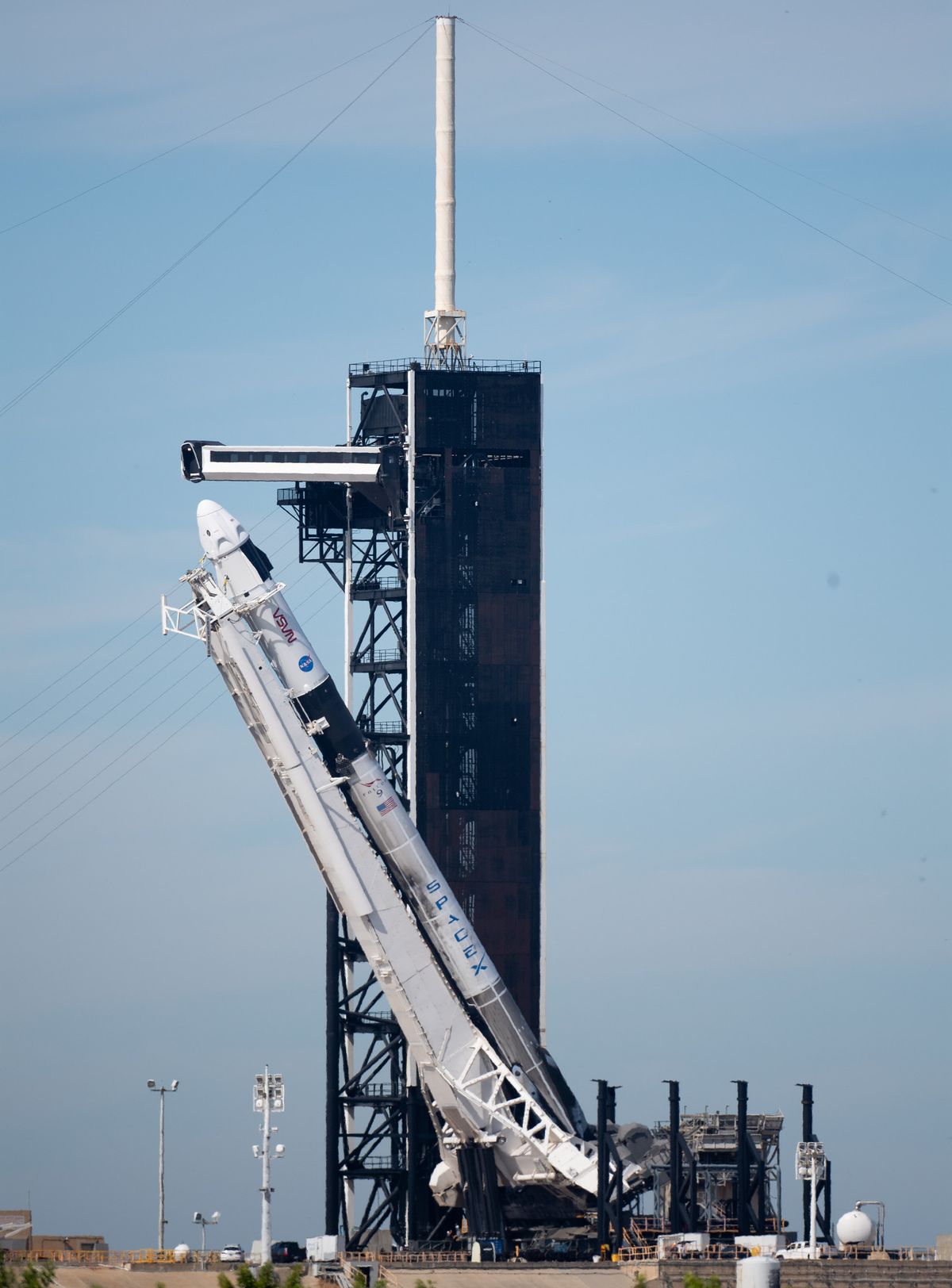 SpaceX rolls out Falcon 9 rocket for NASA's Crew-3 Halloween launch | Space