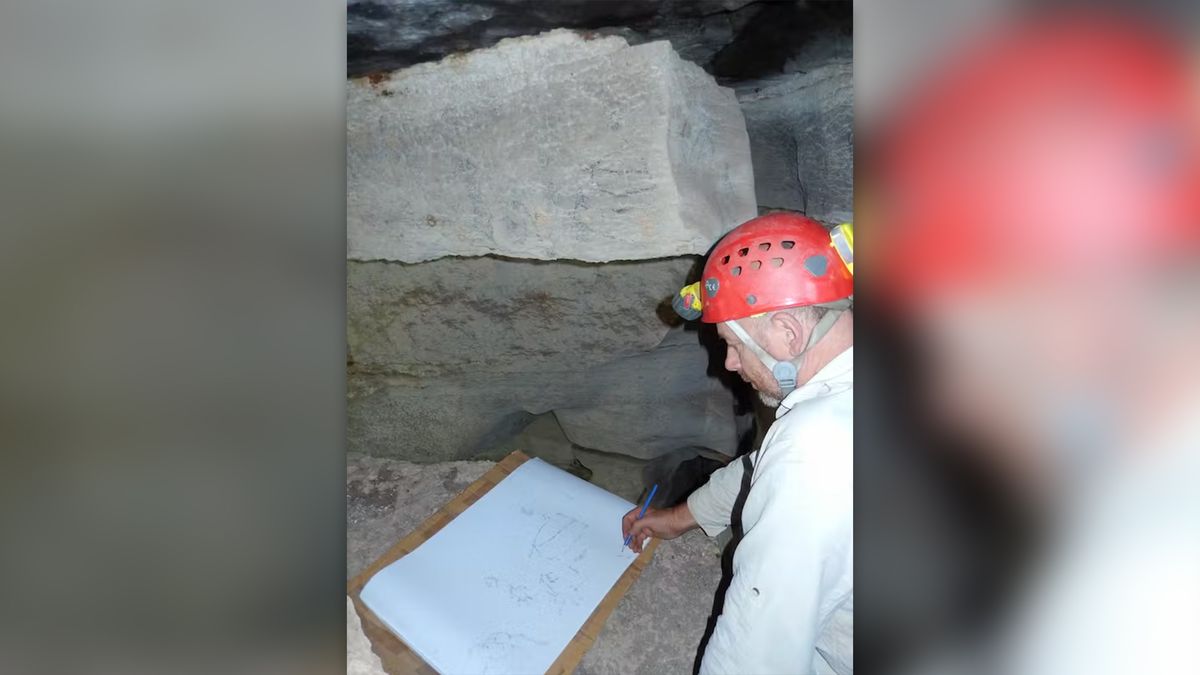 'Unique' cave art discovered in Madagascar hints at connections with ...