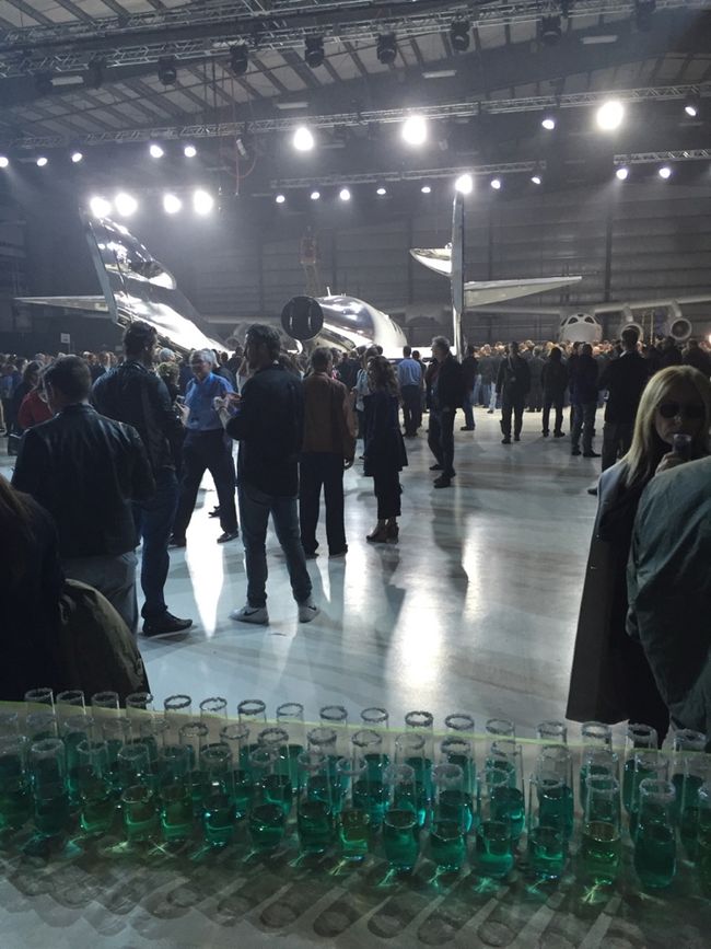 Virgin Galactic's VSS Unity Rolls Out (A SpaceShipTwo Photo Gallery ...