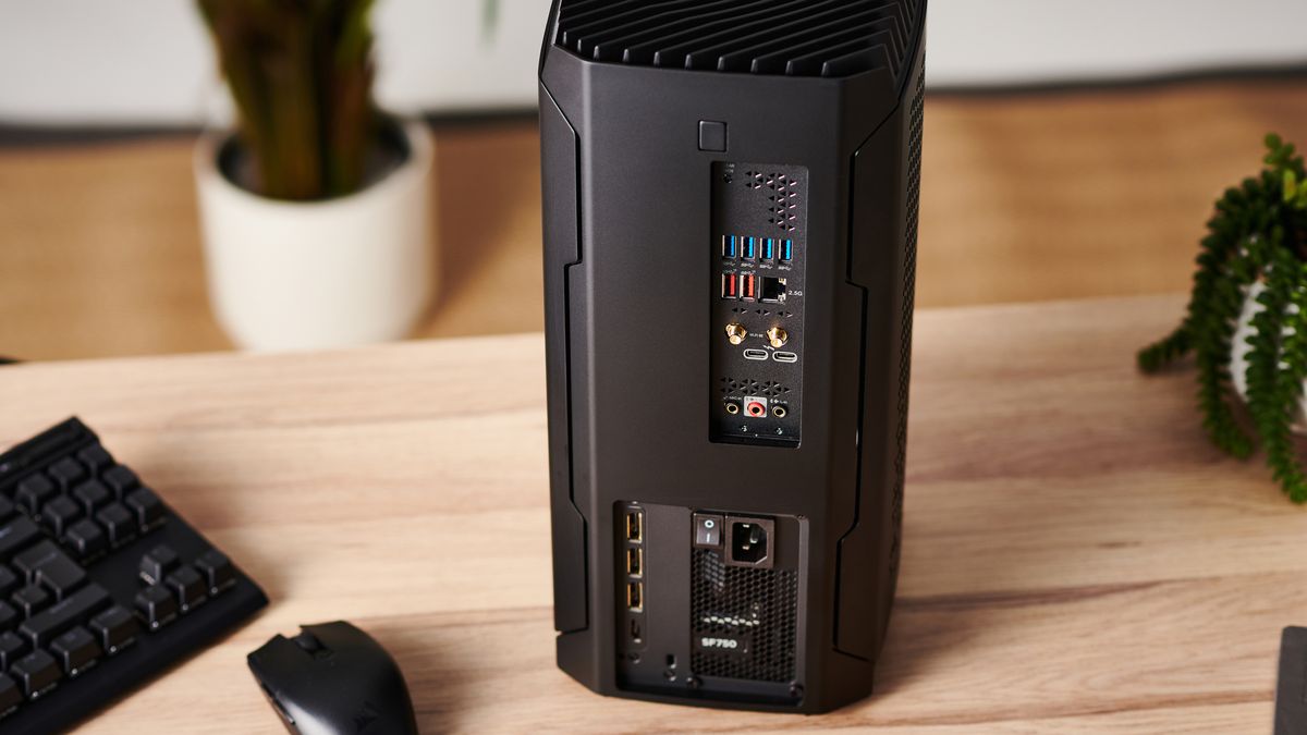 Corsair One i300 review | TechRadar