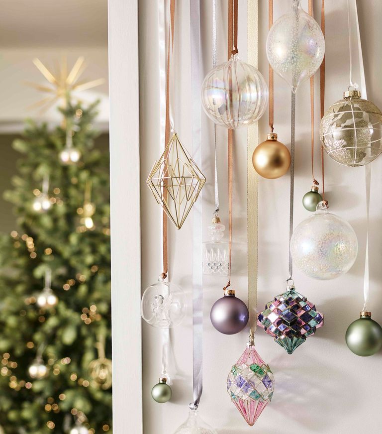 15 Christmas wall decor ideas to add a festive flourish to every space ...