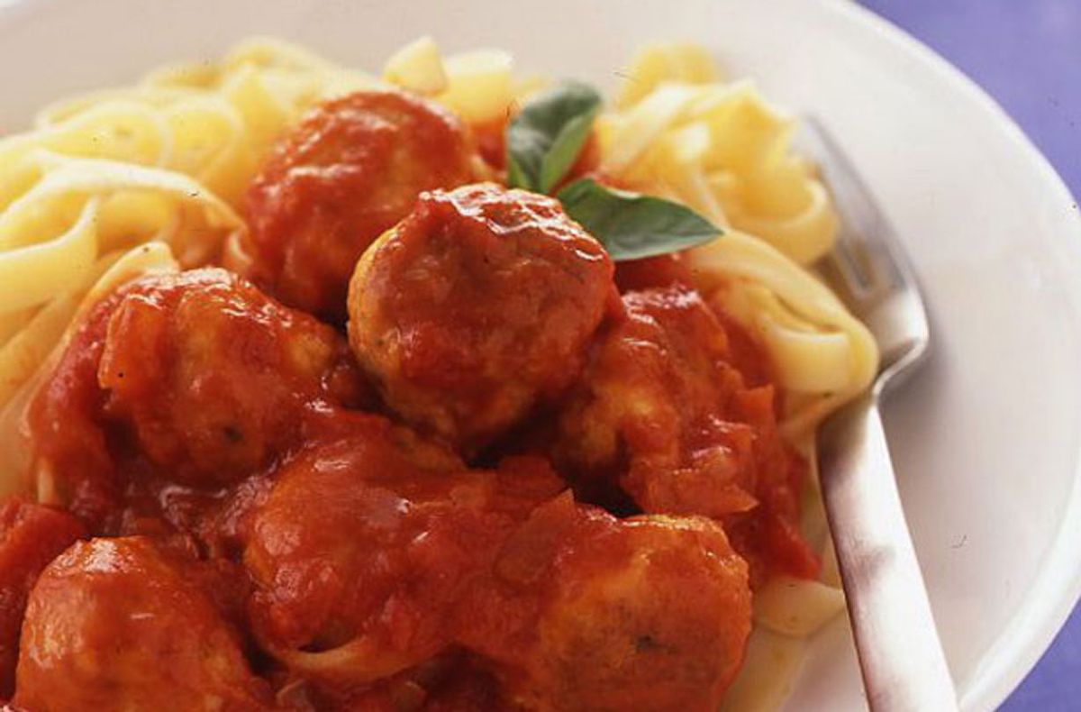 Chicken meatballs with tagliatelle | Italian Recipes | GoodtoKnow
