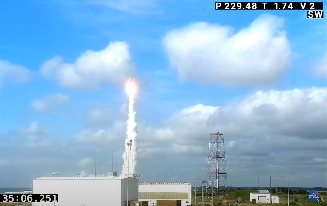 Minotaur 1 rocket launches 3 classified spy satellites for National ...