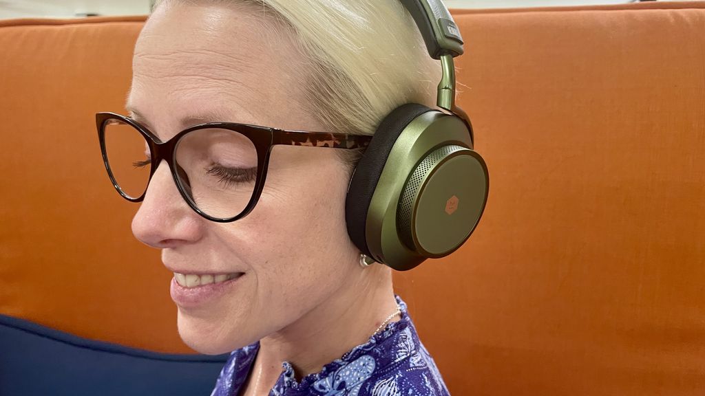 I tried the brain-hacking headphones and if you struggle to focus, you ...