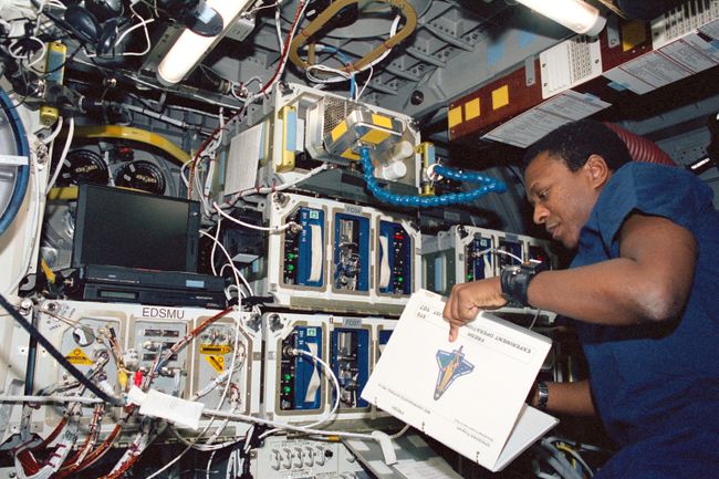 The Human Body in Space: 6 Weird Facts | Space