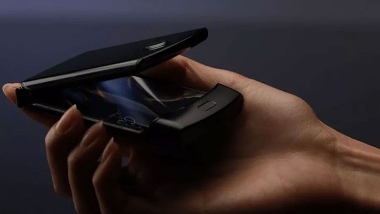 Motorola Razr 2020 video review, specs, price, pre-order details | T3