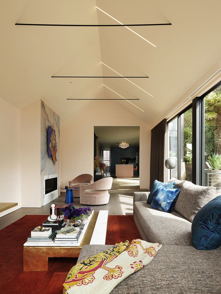 Best light paint colors for a living room – 5 tones to try | Livingetc