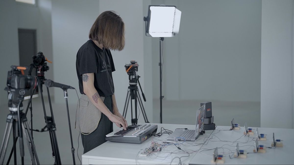 A maestro of camera shutters creates musical masterpiece | Digital ...