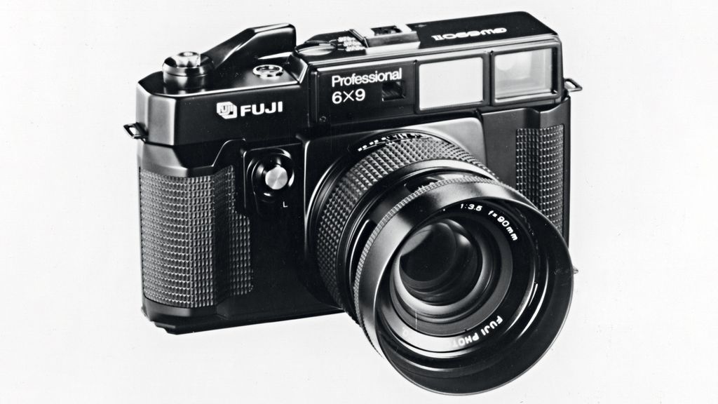 Fujifilm's GFX100RF is the culmination of a 50-year quest to create the perfect fixed-lens ...