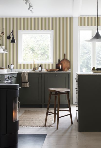 11 kitchen wallpaper ideas to add character to your scheme | Homes and ...