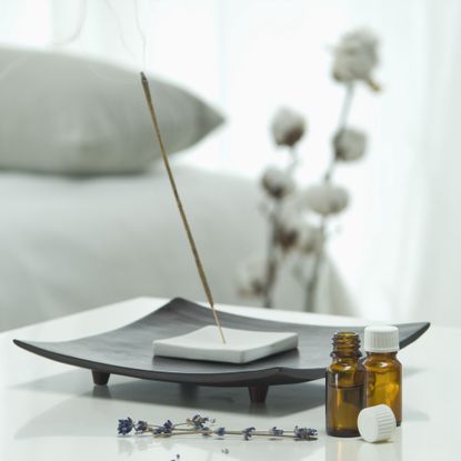 What is a 'fragrance ritual' and how can you use one in your home ...