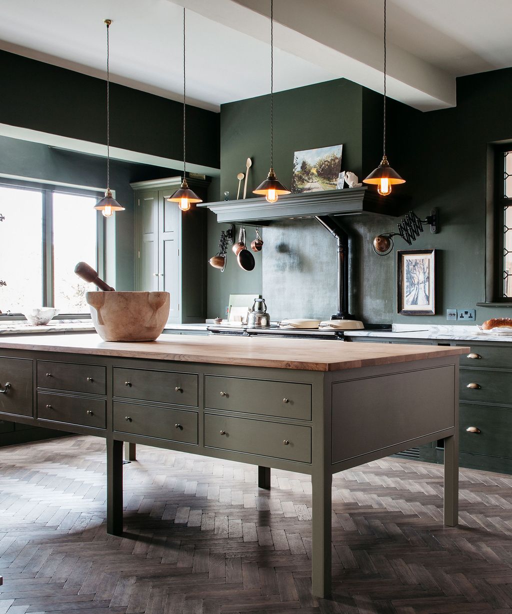 Kitchens without backsplashes: 6 beautiful alternatives | Homes and Gardens