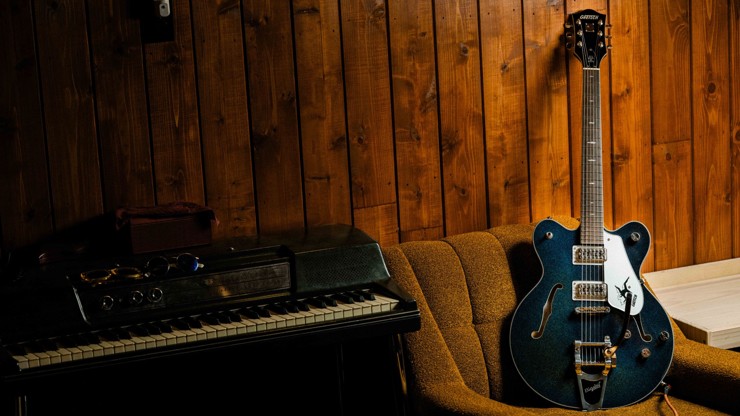 The Gretsch Broadkaster party continues with another signature model ...