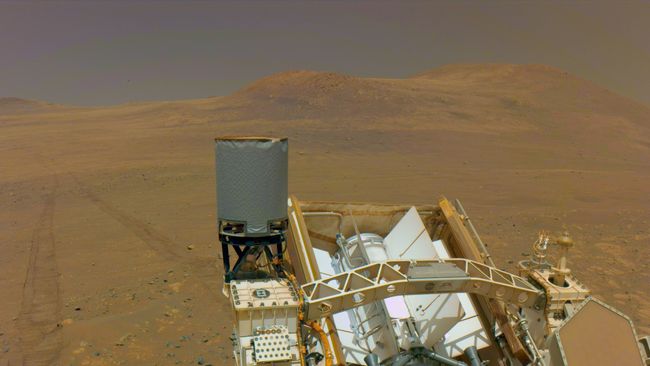 Perseverance rover rolls onto 'Crocodile' plateau on Mars to hunt for ...