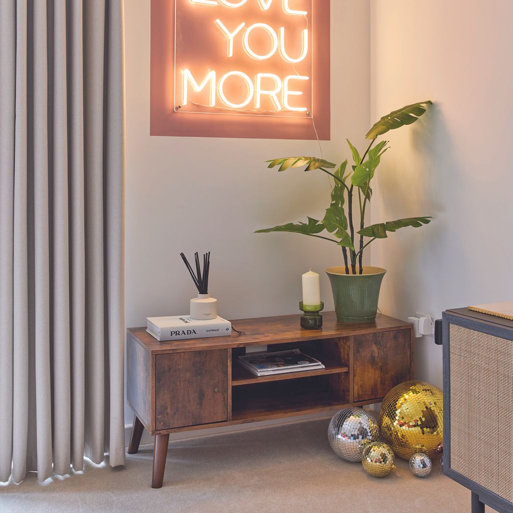 21 easy ideas to redecorate for free, no budget needed | Ideal Home