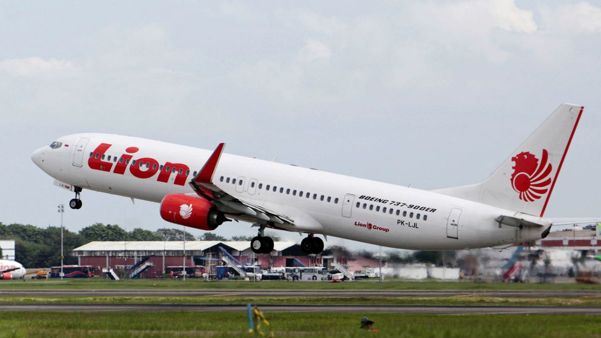 What happened to Lion Air flight JT610? | The Week