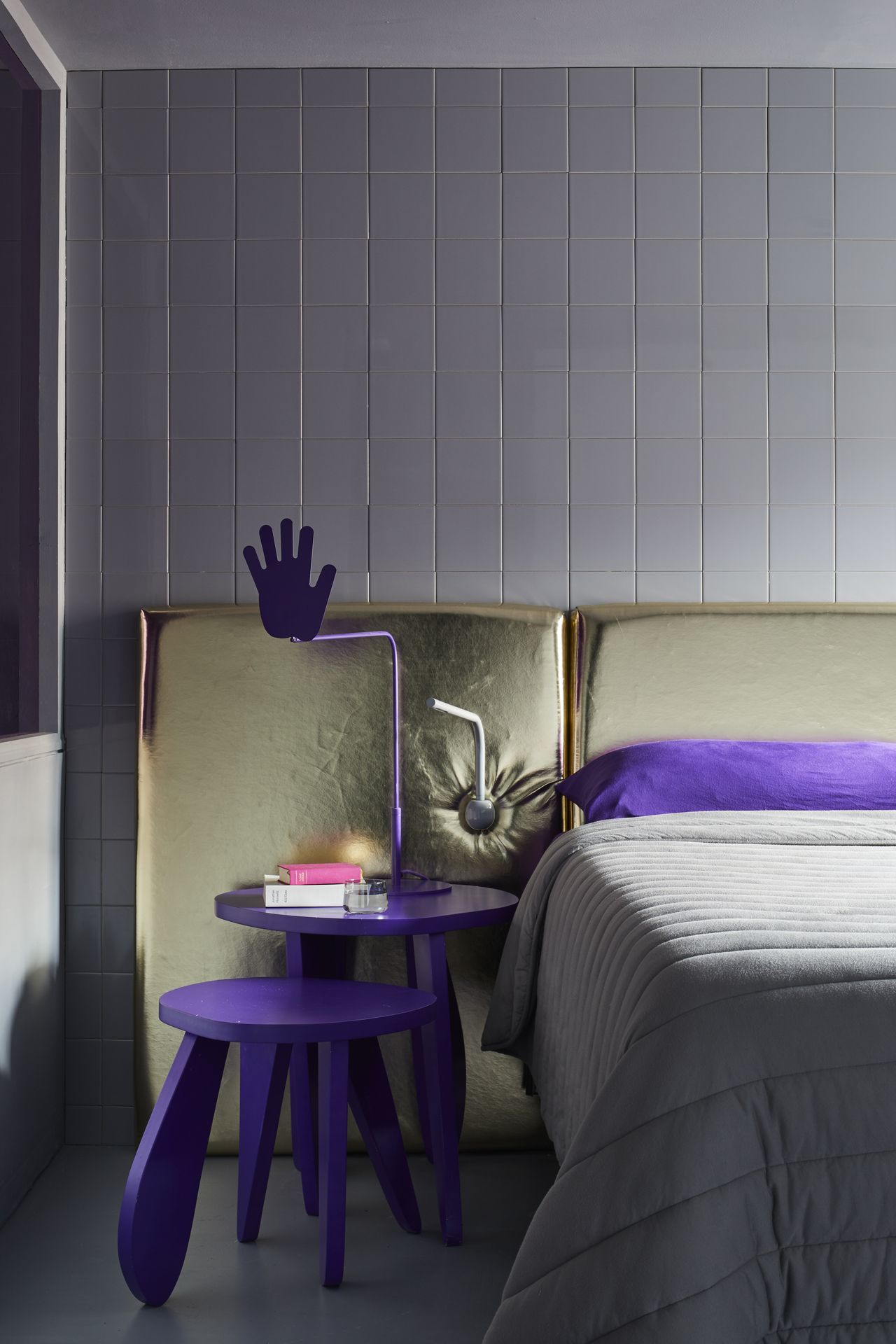 What Colors Go With Gold? 13 Color Pairings | Livingetc