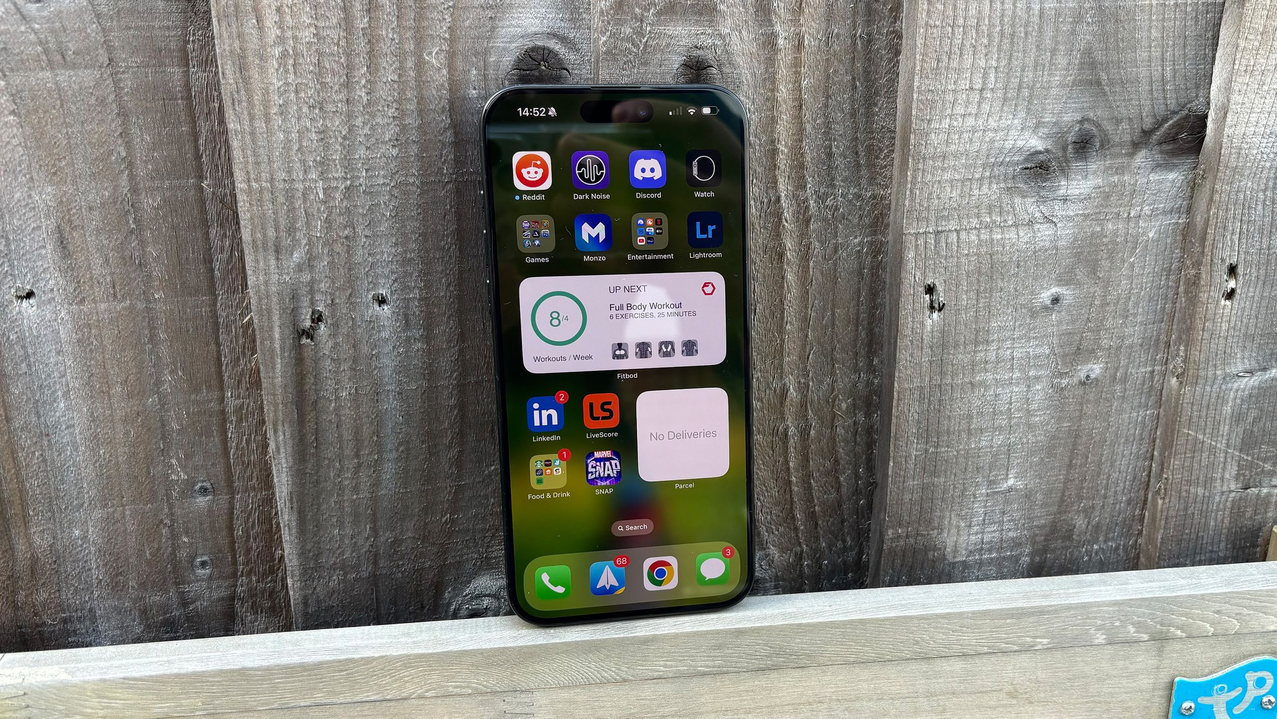 Apple iPhone 15 Pro Max review | Space