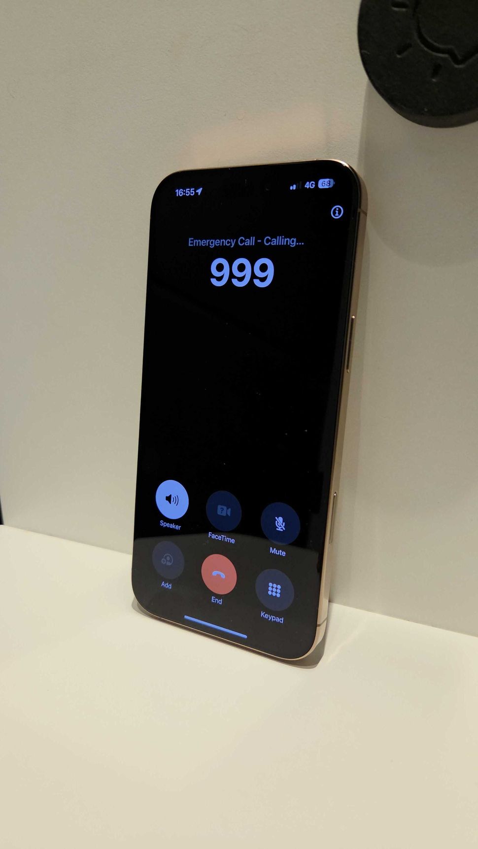 Three UK was DOWN — Live updates on nationwide network outage | Tom's Guide