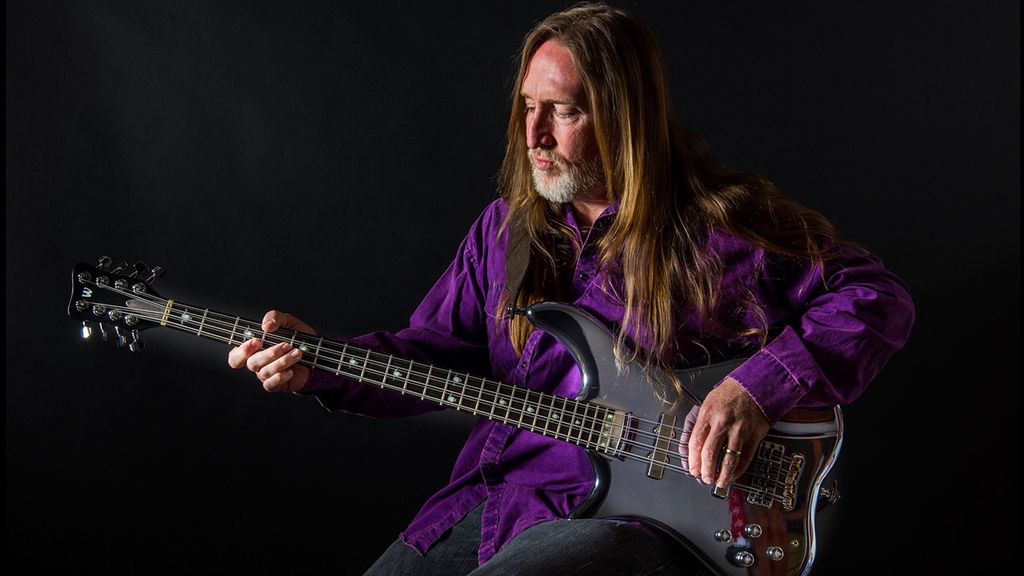 Scott Reeder on the last days of Kyuss, QOTSA and Metallica | Guitar World